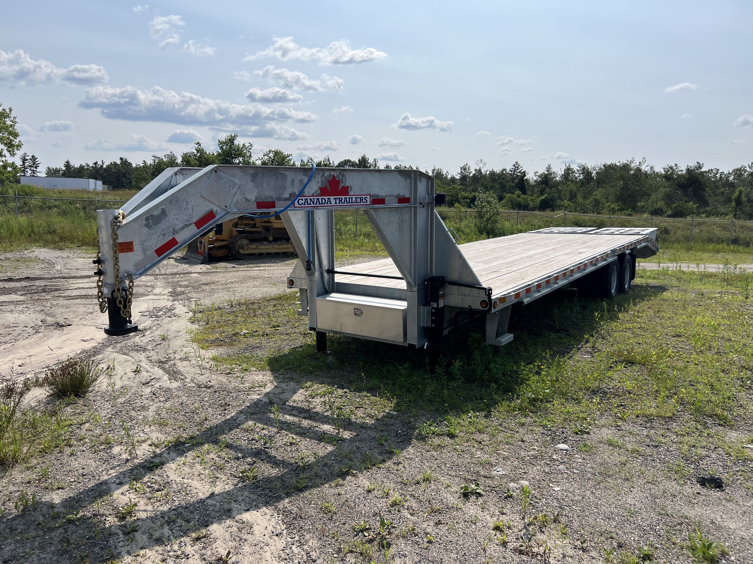 2024 Galvanized Gooseneck Float (GNFT30-24KD), 7'x14', GVWR: 25,920lbs ...